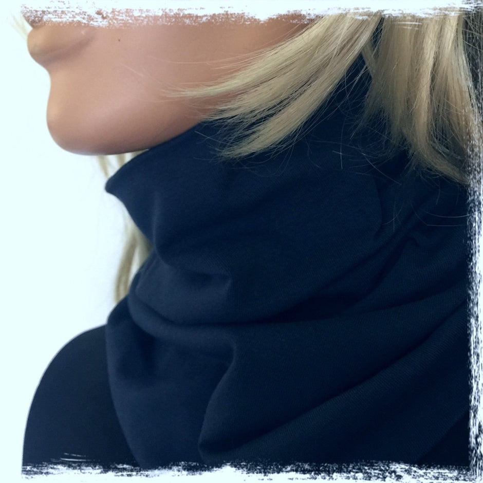 SkivvyNecks – Bush Beautique